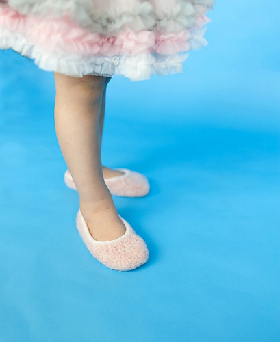 Ravelry: Felted Ballet Flats for Kids pattern by Sarah Lora