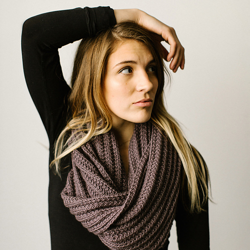 Ravelry: Supernova Scarf pattern by Jane Veitenheimer
