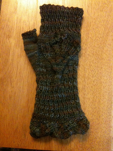 Ravelry: Entwined pattern by Karen Fournier