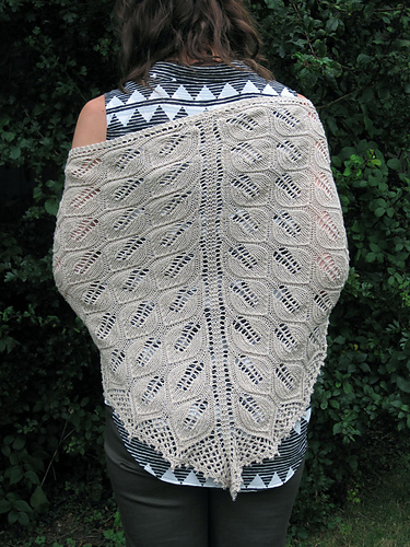 Ravelry: Anna's Shawl with Beads pattern by Fiona Morris