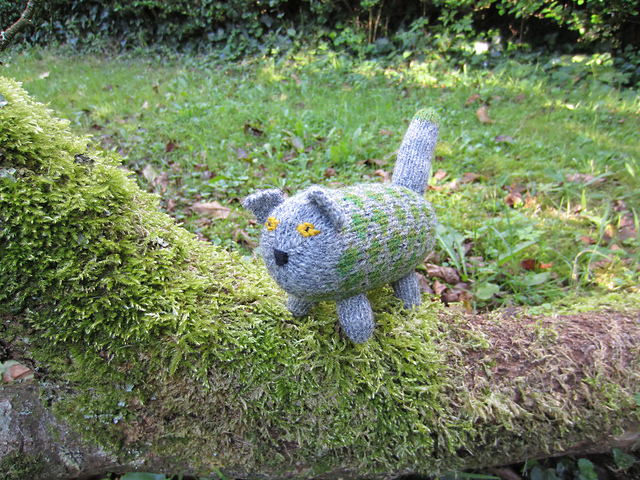 Ravelry: Estonian cat pattern by Anu Raud & Anu Kotli