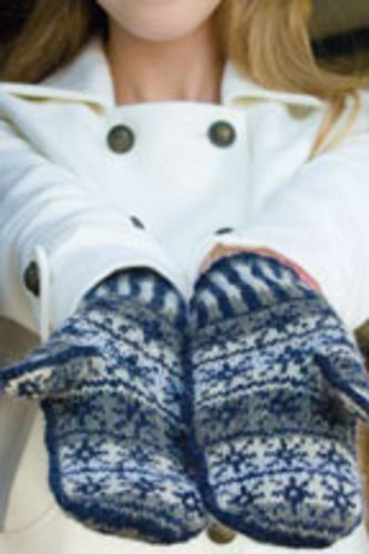 Ravelry: Narnia White Witch Mitts pattern by Laura Rintala