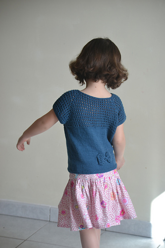 Ravelry: Pull Kono pattern by Muriela