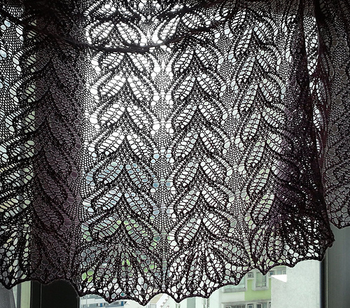Ravelry: Plume pattern by Flora Kwok