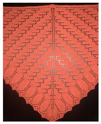 Ravelry: Xale Inspiração pattern by Iris Alessi