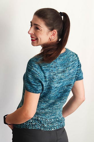 Ravelry: Carmel pattern by Iris Alessi