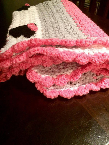 Ravelry: Chunky Minnie Mouse Afghan pattern by Flo's Crafty Crochet