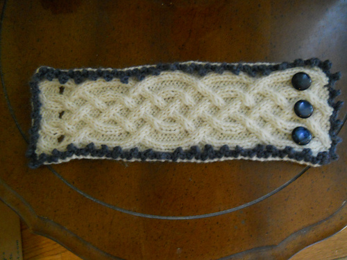 Ravelry: Saxon Braid Cup Cozy pattern by flowergirl2tea