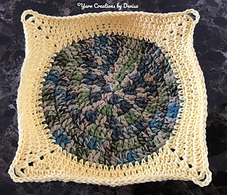 Ravelry: Dinner Plate Cozy pattern by Yarn Creations by Denise