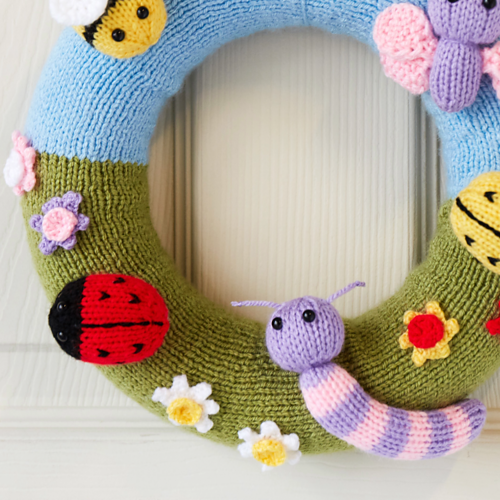 Ravelry: Love Bugs Spring Wreath pattern by Amanda Berry