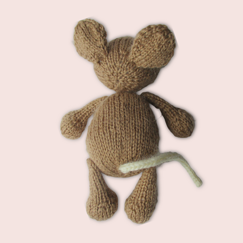 Ravelry: Putney Mouse pattern by Amanda Berry