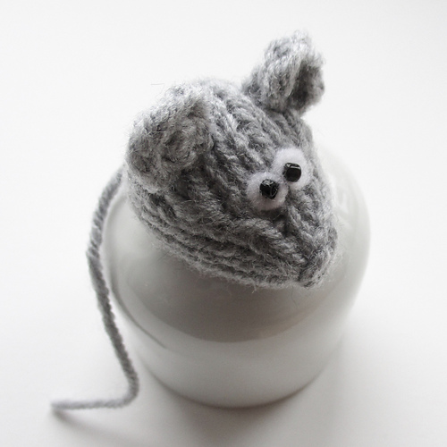 Ravelry: Teeny Mouse pattern by Amanda Berry