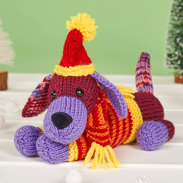 Ravelry: Santa Dog pattern by Amanda Berry