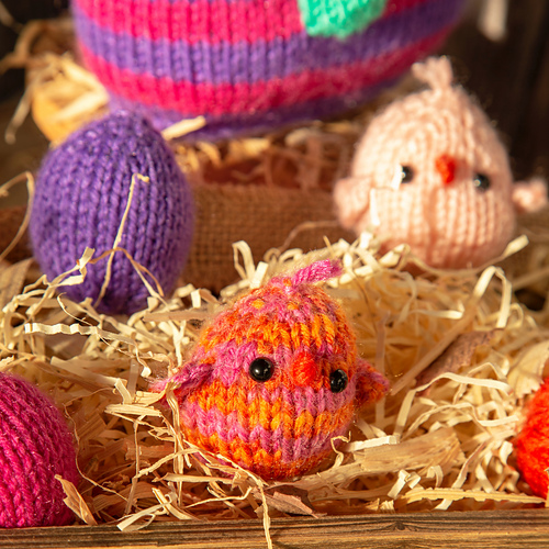 Ravelry: Hattie Hen pattern by Amanda Berry