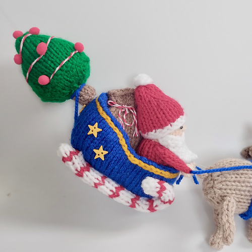 Ravelry: Let's Go Rudolph! pattern by Amanda Berry