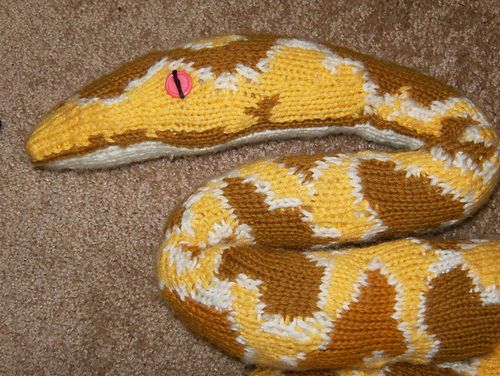 Ravelry: Snaaake! - Albino Burmese Python pattern by Tabitha Rose