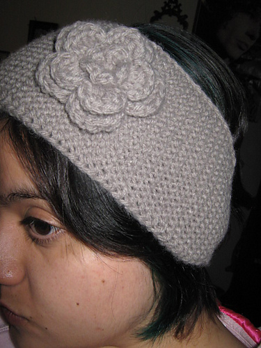 Ravelry: Garter stitch headband pattern by Sonia Aguilar