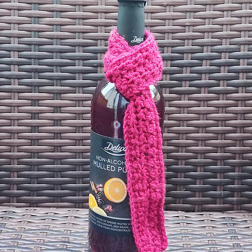Ravelry: Wine Scarf pattern by Susanna Biaye
