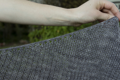 Ravelry: Seed Sower pattern by Laura Dobratz