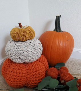 Ravelry: Easy Pumpkin Patch pattern by July Briceno