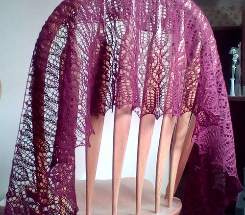 Ravelry: Bowerbird pattern by Cath Ward