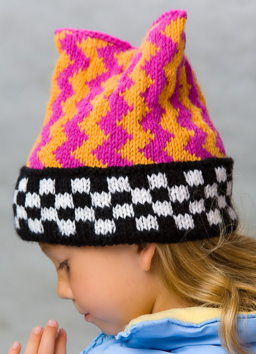 Ravelry: Three Corner Hat pattern by Wendy Fregerio