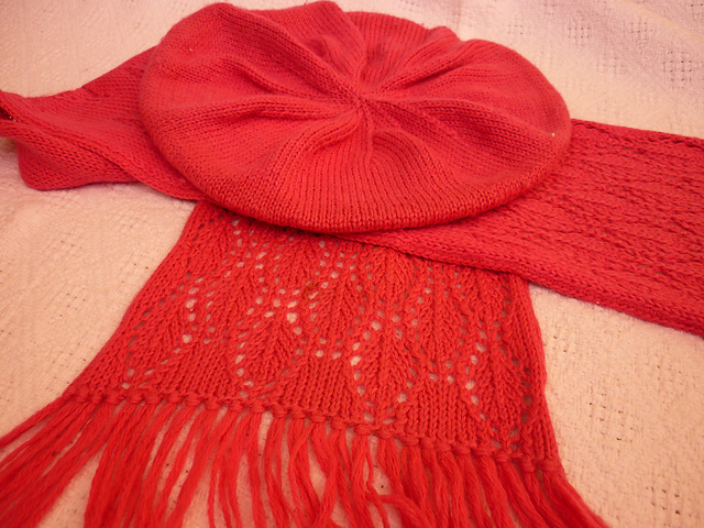 Ravelry: Alpaca Lace Scarf pattern by Julie Owens