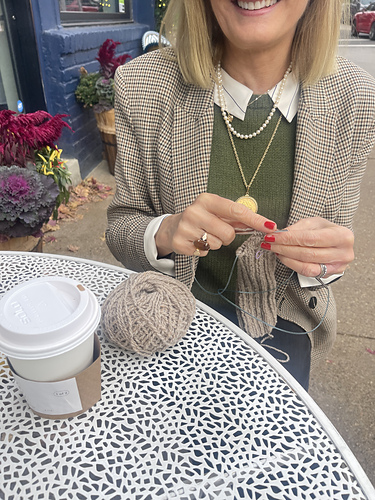 Ravelry: Hello Friend pattern by leslie friend