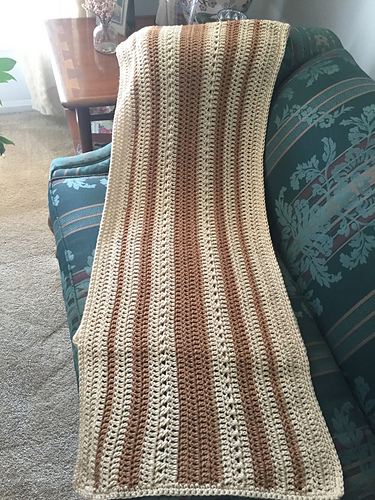 Ravelry: Men's Reversible Prayer Shawl pattern by kadamola