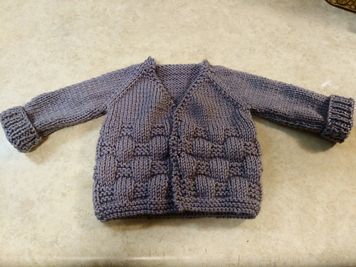 Ravelry: Jordan Cute V-Neck Cardigan pattern by marianna mel