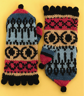 Ravelry: #60 Scandinavian Mittens pattern by Galina Carroll