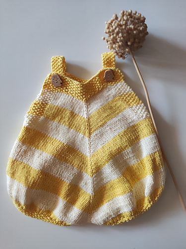 Ravelry: Pickles Romper pattern by Marta Porcel