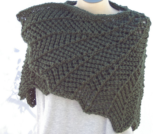 Ravelry: Raven-shawl pattern by Gari Lynn