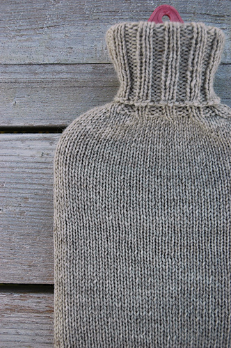 Ravelry: Simple Hot Water Bottle Cover pattern by Elly Fales