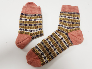 Ravelry: geunhee's Fair Isle Stash Socks