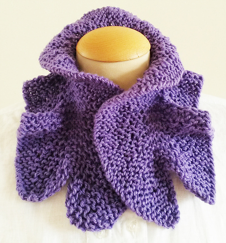 Ravelry: Neckwear Ruffle Flier pattern by Jen Giezen
