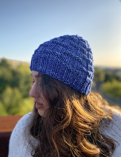 Ravelry: Lost in the Labyrinth Beanie pattern by Aspen Leaf Knits