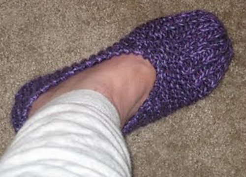 Ravelry: Easy Slippers pattern by Stacy Lee