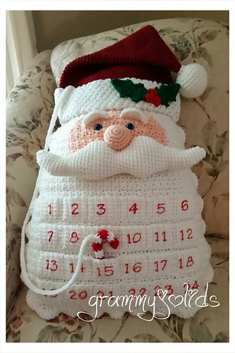 Ravelry: Santa Countdown Pillow pattern by JoAnne Grimm Thompson