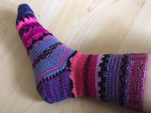 Ravelry: Super Scrappy Socks pattern by Becky Greene