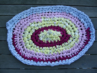 Ravelry: Rag Rug Tutorial pattern by Eren San Pedro