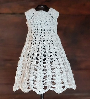 Ravelry: 1:12 Square Neckline Dress pattern by Lillith Mattsson