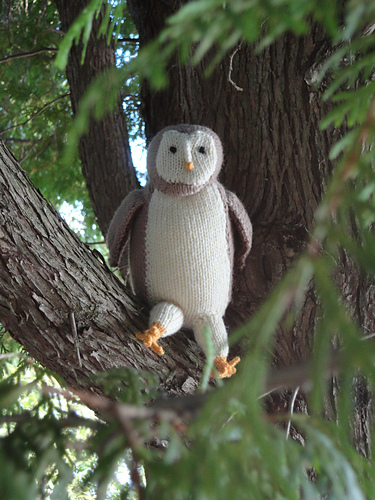 Ravelry: Barn Owl pattern by Cassidy Clark