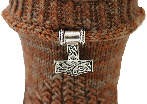 Ravelry: Thor's Mjolnir pattern by Jennifer Vancalcar
