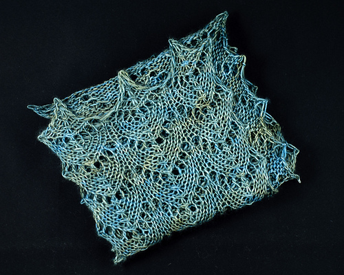 Ravelry: Julia Arrowhead Lace Scarf pattern by Lavish Craft