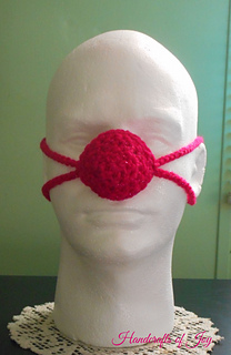 Ravelry: The Nifty Nose Warmer pattern by kadamola