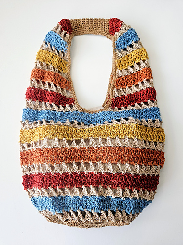 Ravelry: Katia Raffia Bag pattern by Raine Eimre