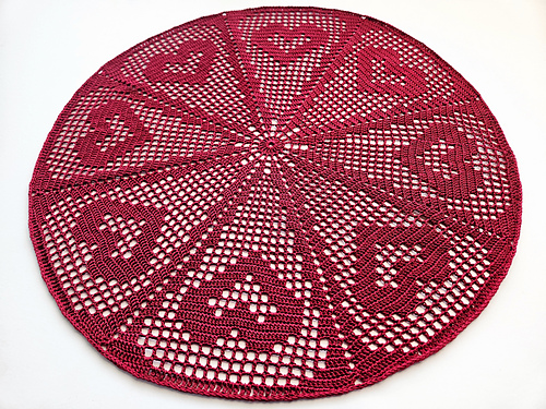Ravelry: Heart Wheel Doily pattern by Raine Eimre