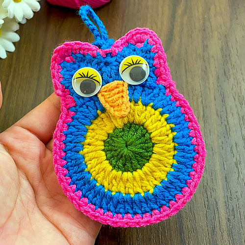 Ravelry: Cute Owl Keychain pattern by Hand Trendy
