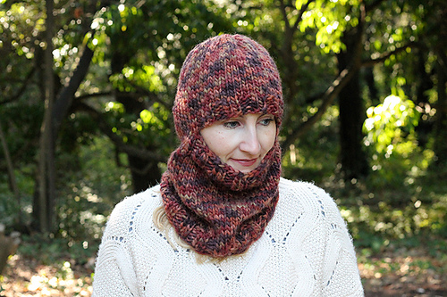 Ravelry: The Bulky Balaclava pattern by Louise Bollanos